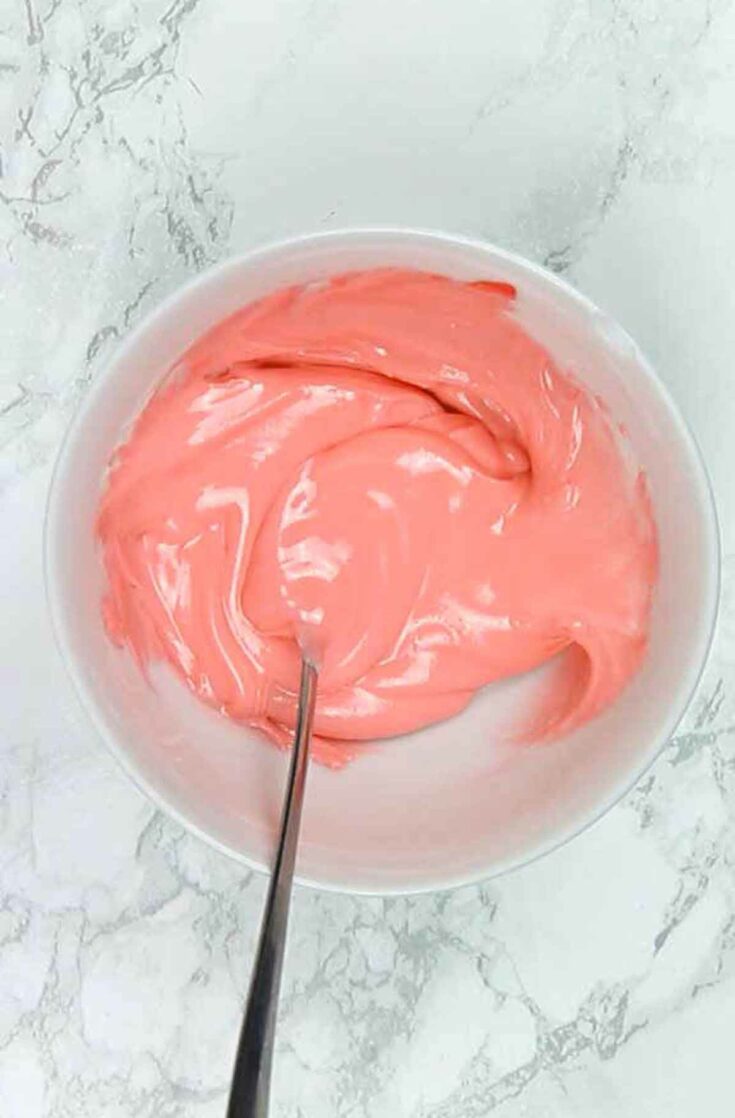 Easy Vegan Royal Icing - BakedbyClo | Vegan Dessert Blog